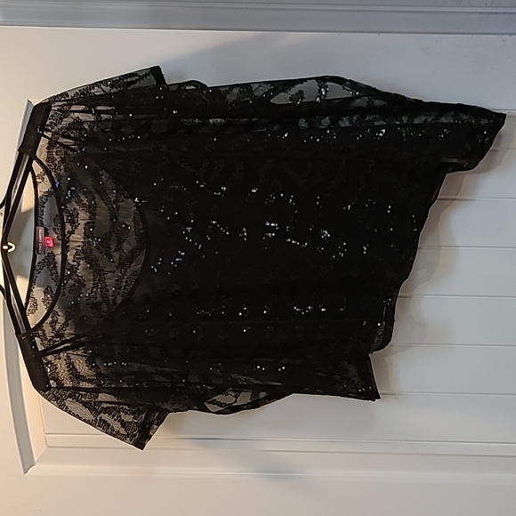 Vince Camuto | Tops | Vince Camuto 2 Pc Draped Black Sequin Top | Poshmark